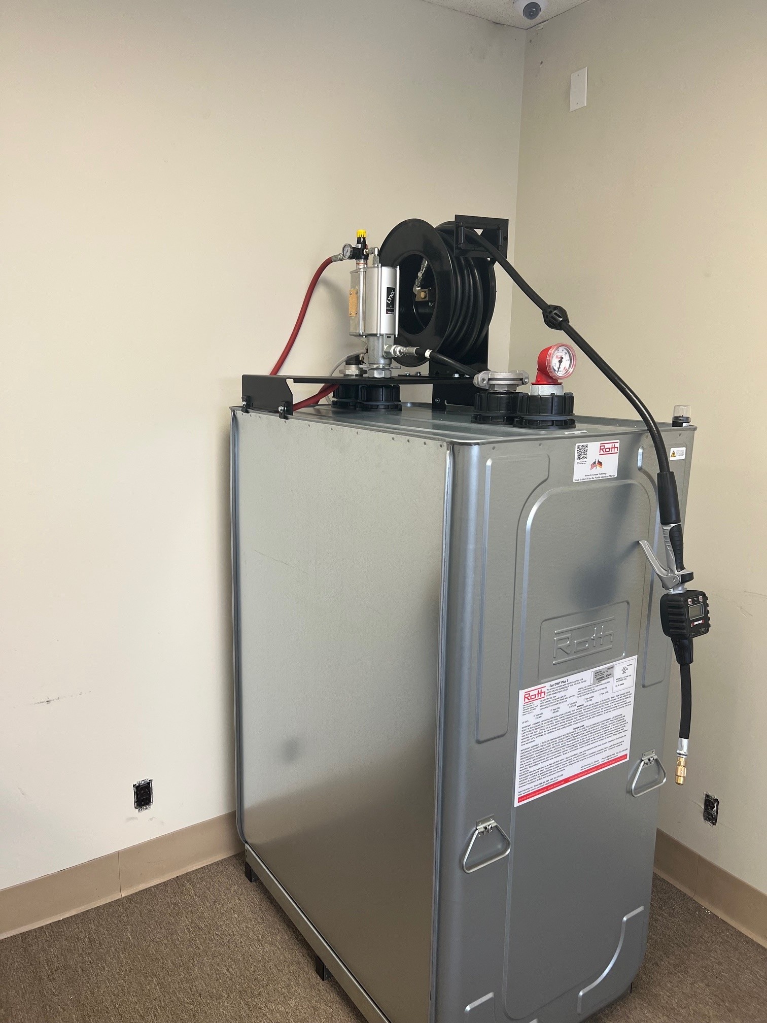 165 Gallon Double Wall Roth Tank